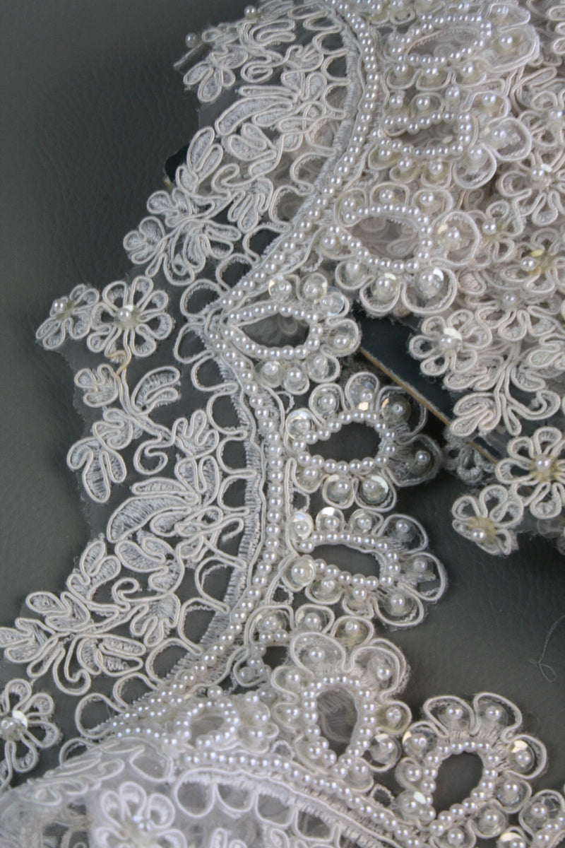 #58 Archival French Embroidered Lace - 10cm | Pearl – Drapers Fabrics